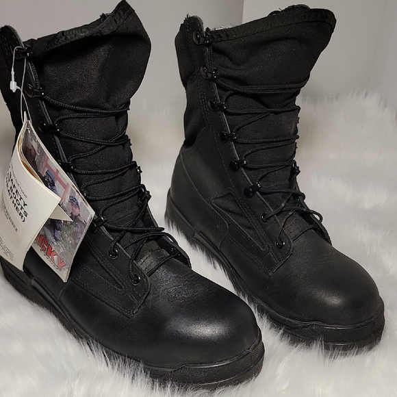 Vibram | Shoes | Vibram Hot Weather Steel Toe Military Black Boots ...